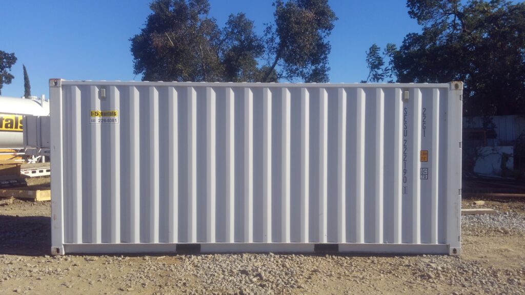STORAGE CONTAINER - 20' x 8'
